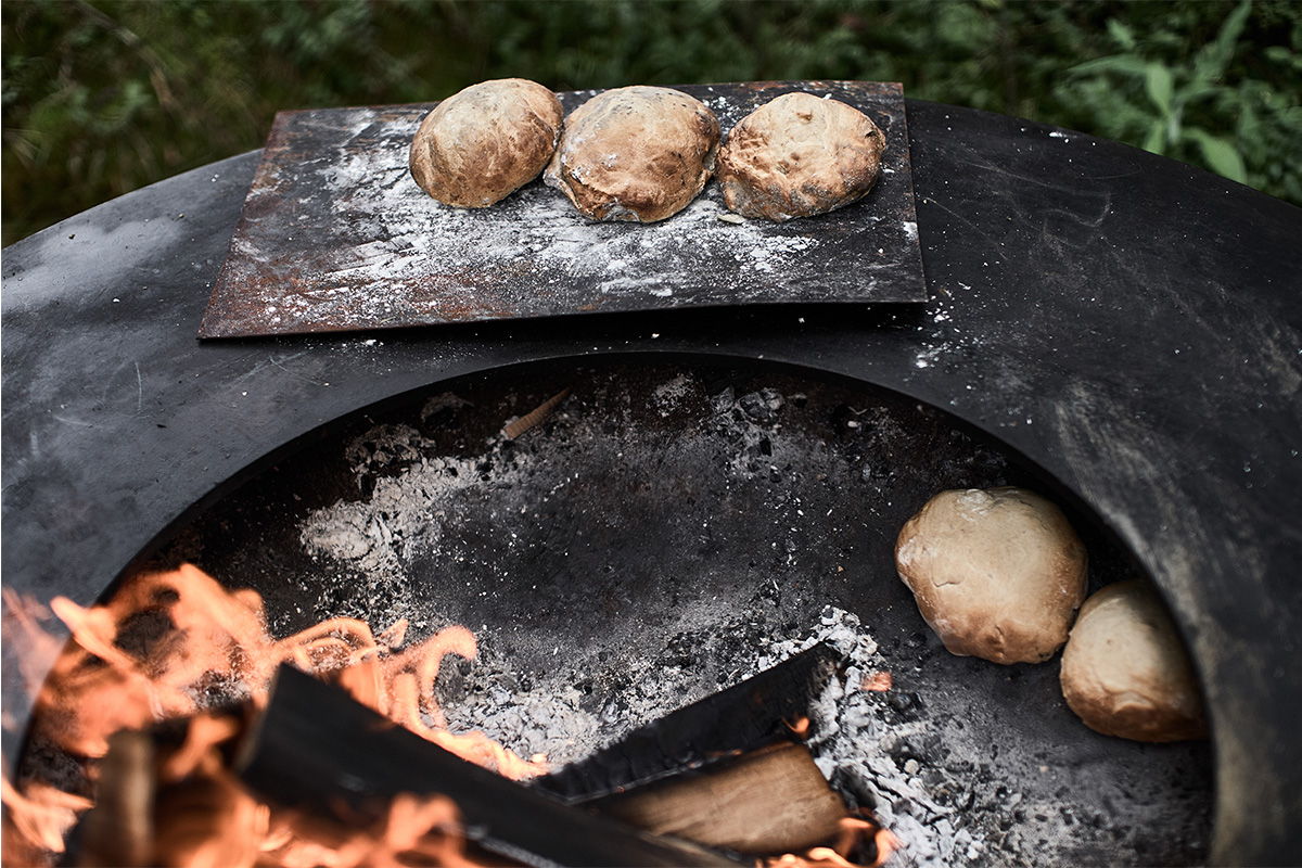 Alchemistisch Kochen und Backen auf dem Feuerring | HGU